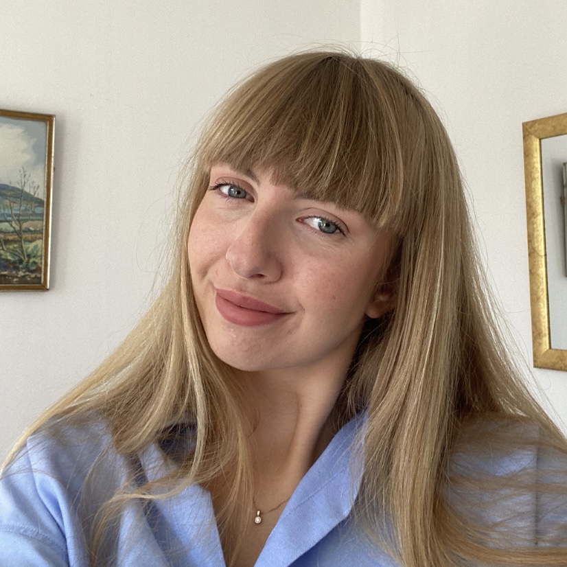 Meet the Editors: Victoria Bromley – swim press